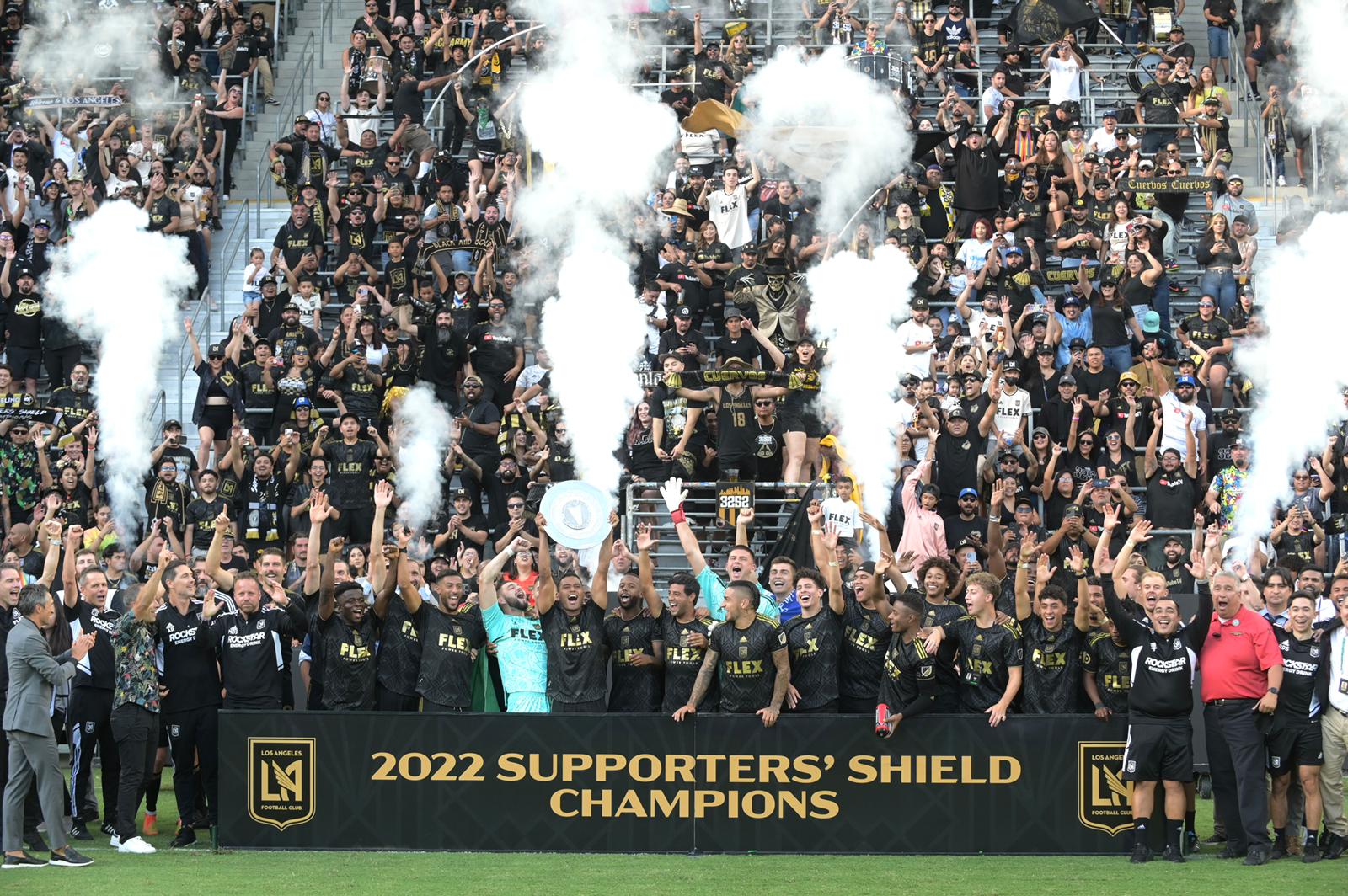 LAFC levanta el Supporter’s Shield por segunda vez!!!